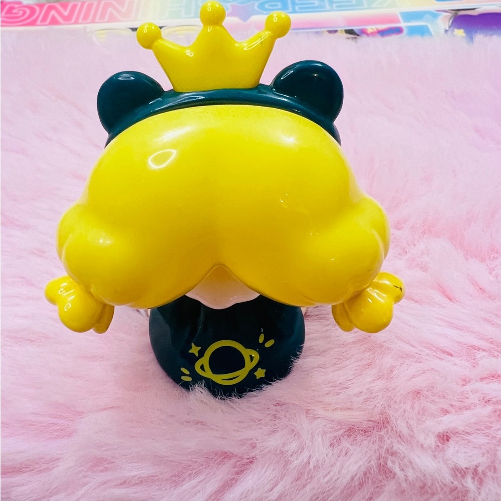 unbrand | Toys | Tt Frog Princess Mini Figure | Poshmark